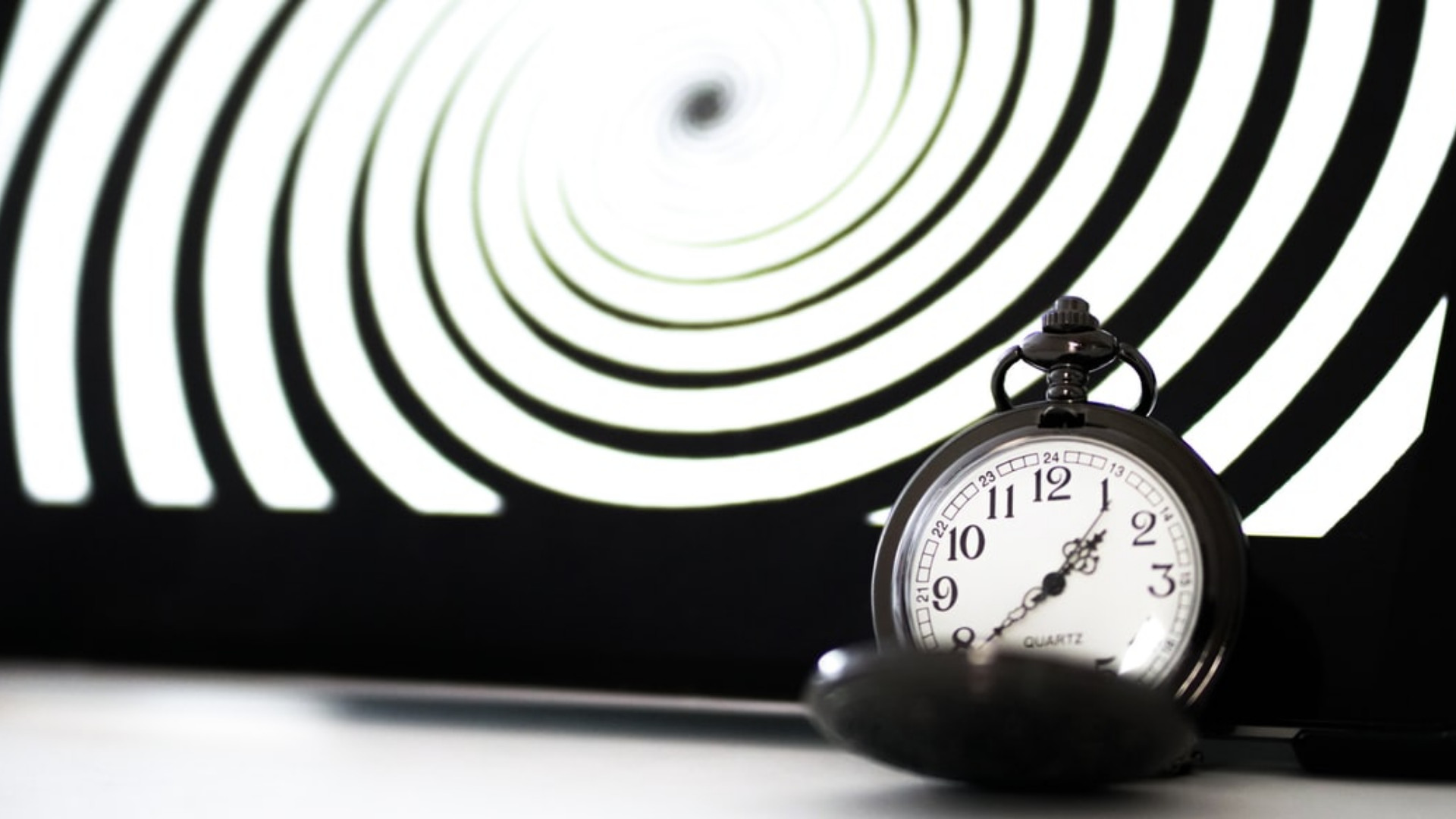 [Infographic] 30 Cunning Ways to Get Hypnotic With Your Landing Pages